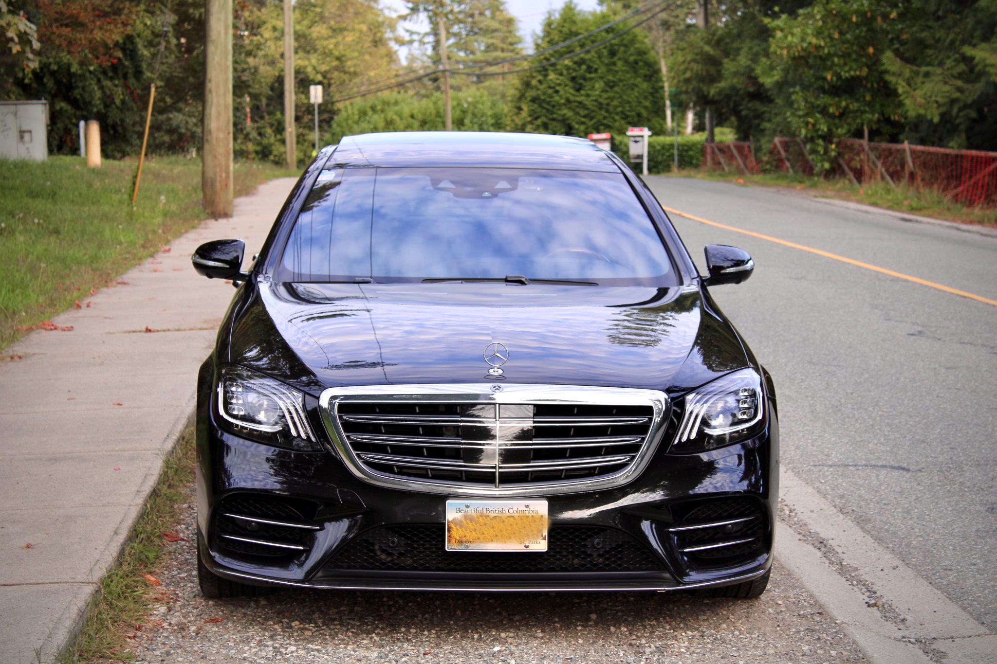 Mercedes S-Class: Luxury Sedan with Advanced Features